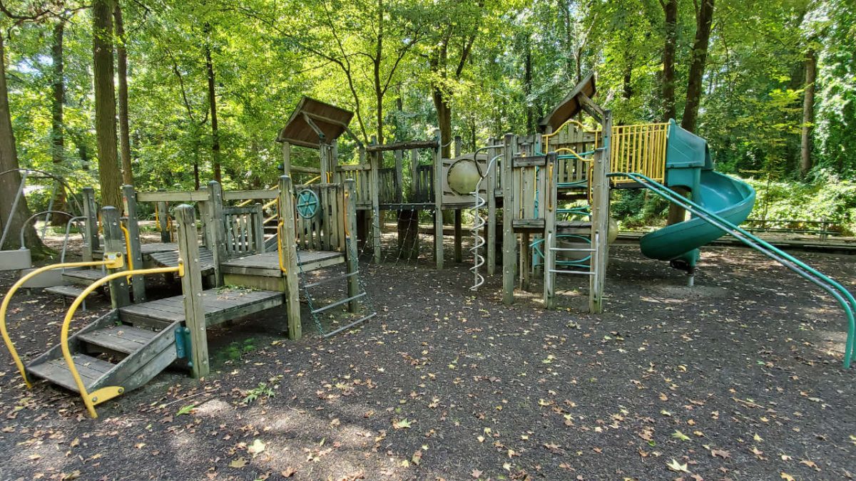 Playgrounds in the Atlanta Area with Rubber Ground Surfaces: A Safe and ...